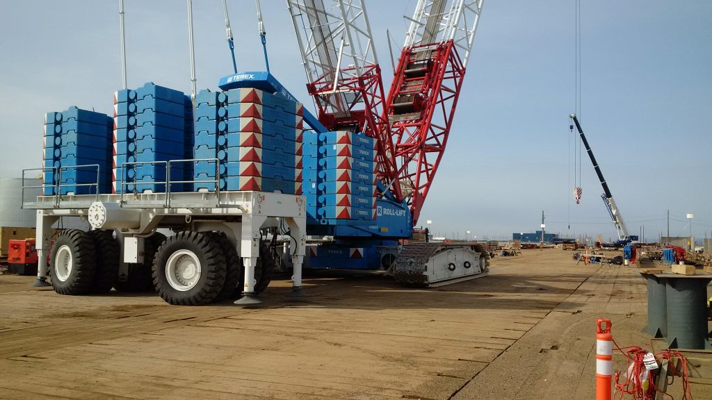 Crane Mats on the Fort Hills Co-Gen Site | Industrial Timber Products ...