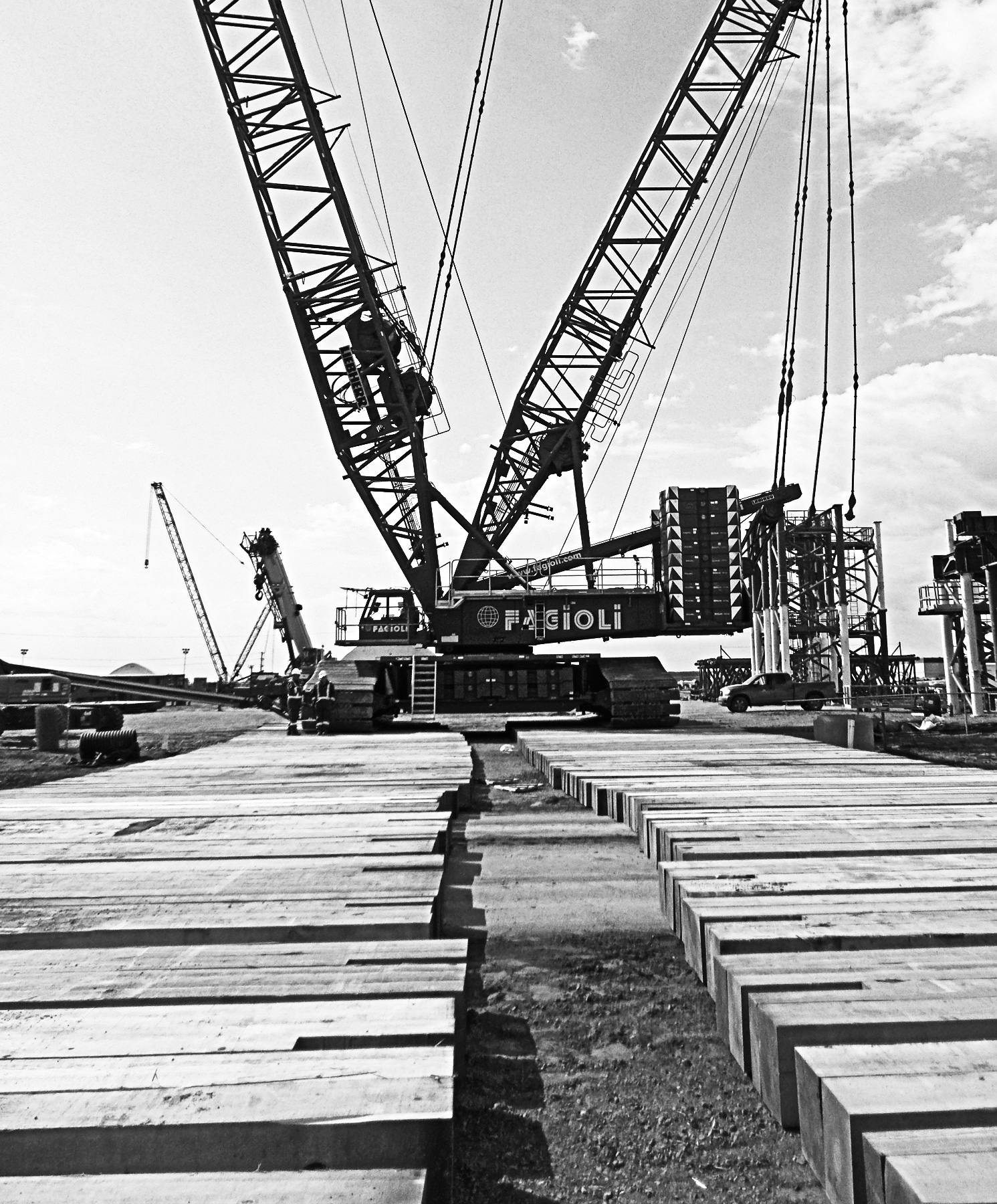 Crane Mats | Industrial Timber Products by CarlWood