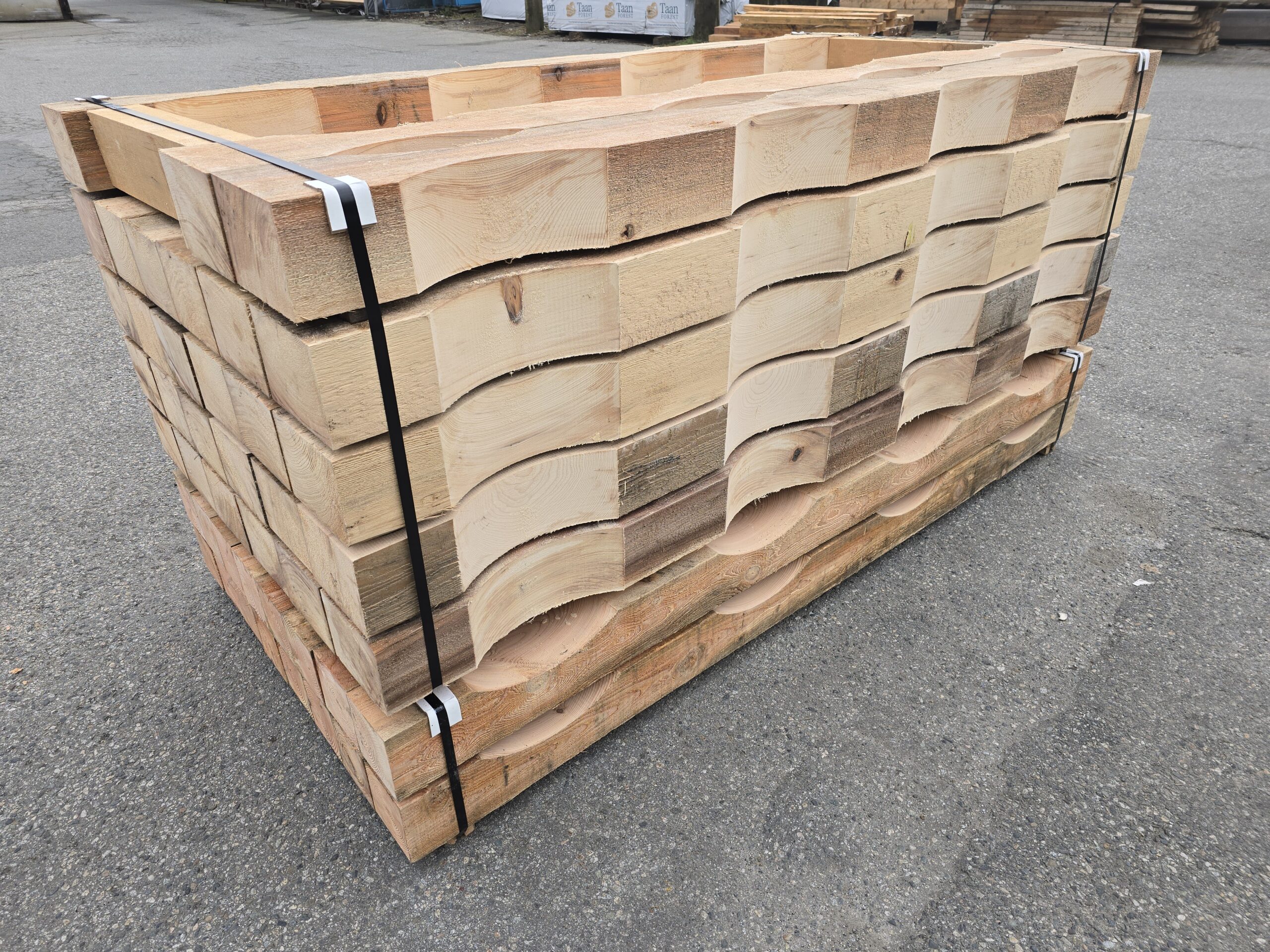 Pipe Saddles - Contoured Dunnage | Industrial Timber Products by CarlWood